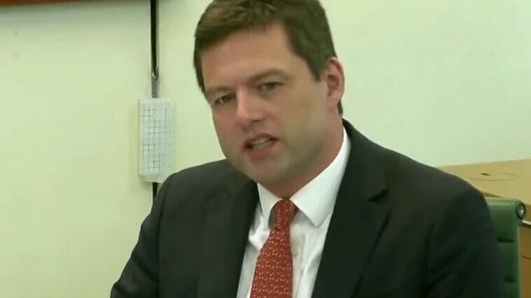 Chris questions the Bank of England's Governor about the fall in UK ...